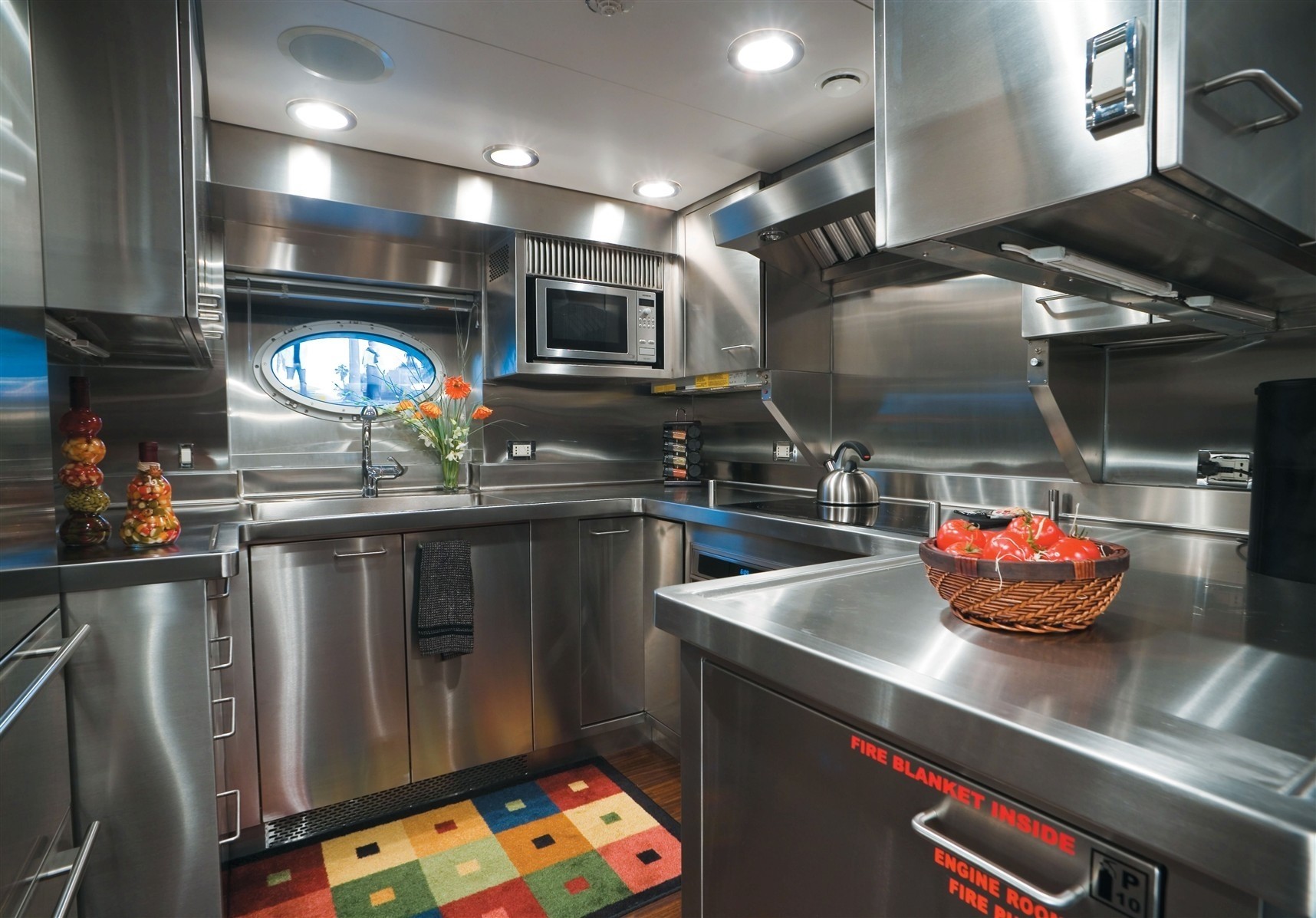 Galley Image Gallery - Galley Below Deck - Ship's Galley On Board Yacht ...